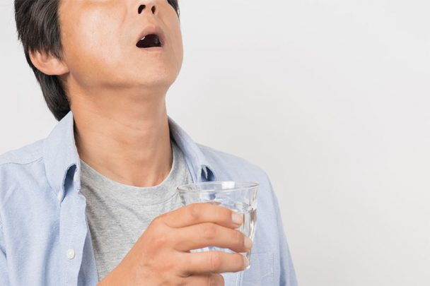 Gargling Salt Water Has More Benefits Than You Think - Factspedia